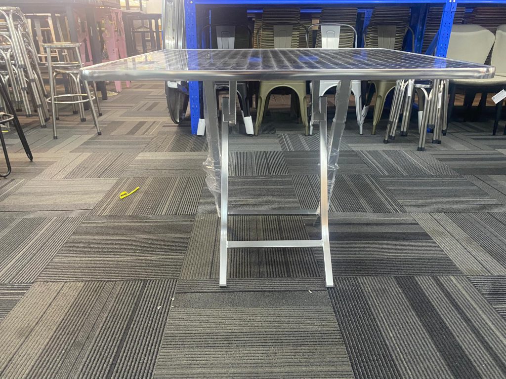 900*900 SQUARE Foldable Aluminium Table [NETT] - Chai & Chai Trading ...