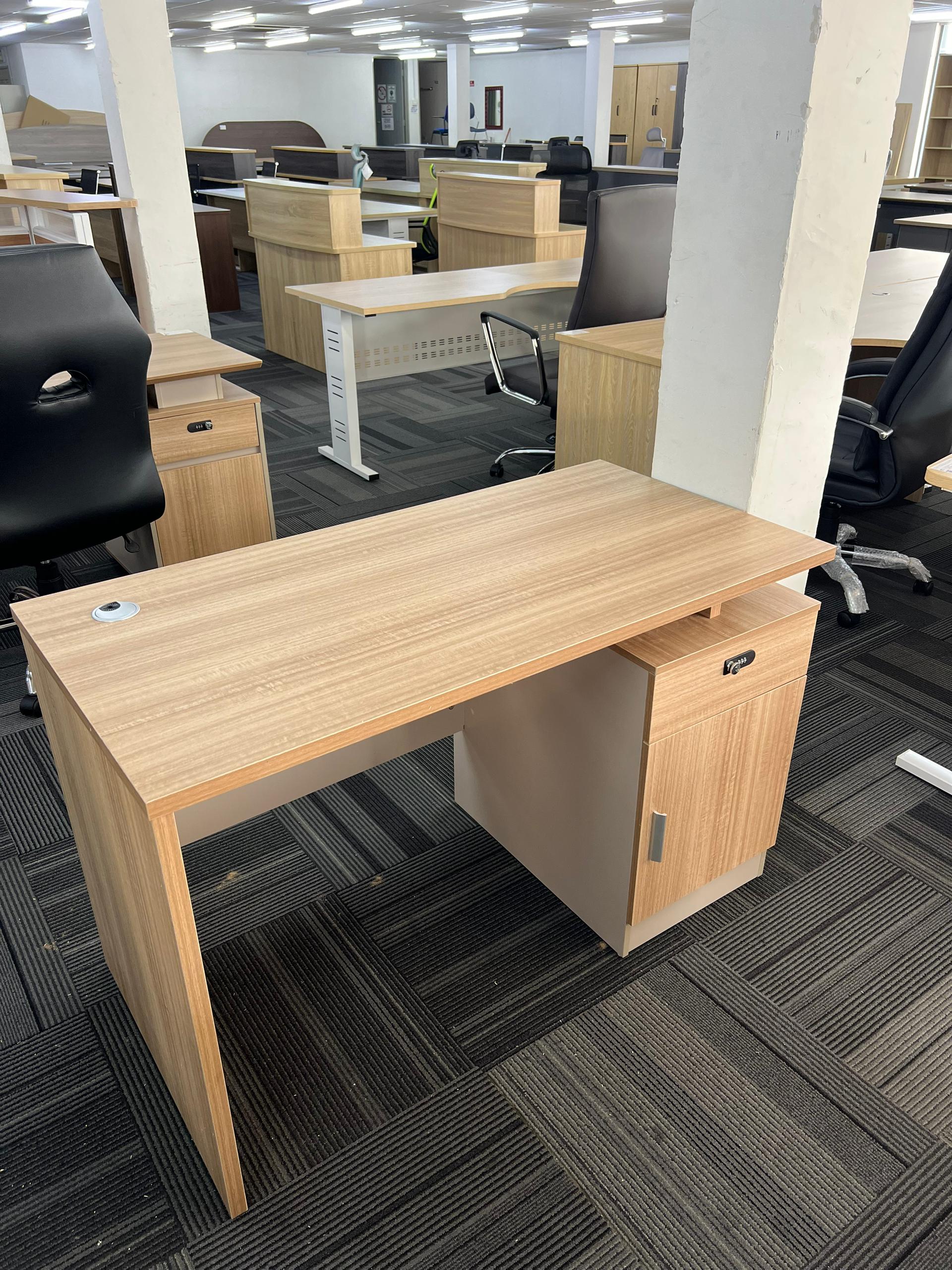 4x2FT Standard Table Come With Attached 1D1F Pedestal - Chai & Chai ...