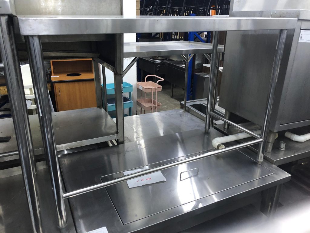 Working Table Stainless Steel - Chai & Chai Trading Sdn Bhd