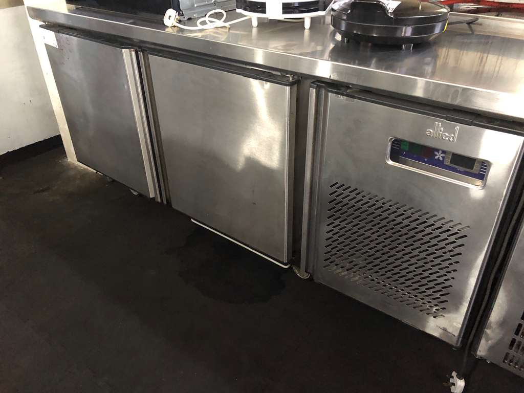 ALLIED 2 Door Counter Chiller - Chai & Chai Trading Sdn Bhd