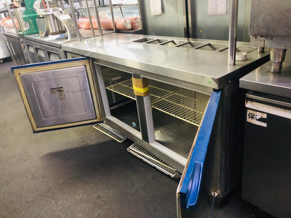 2 Door Counter Chiller c/w Shelf [NETT] - Chai & Chai Trading Sdn Bhd