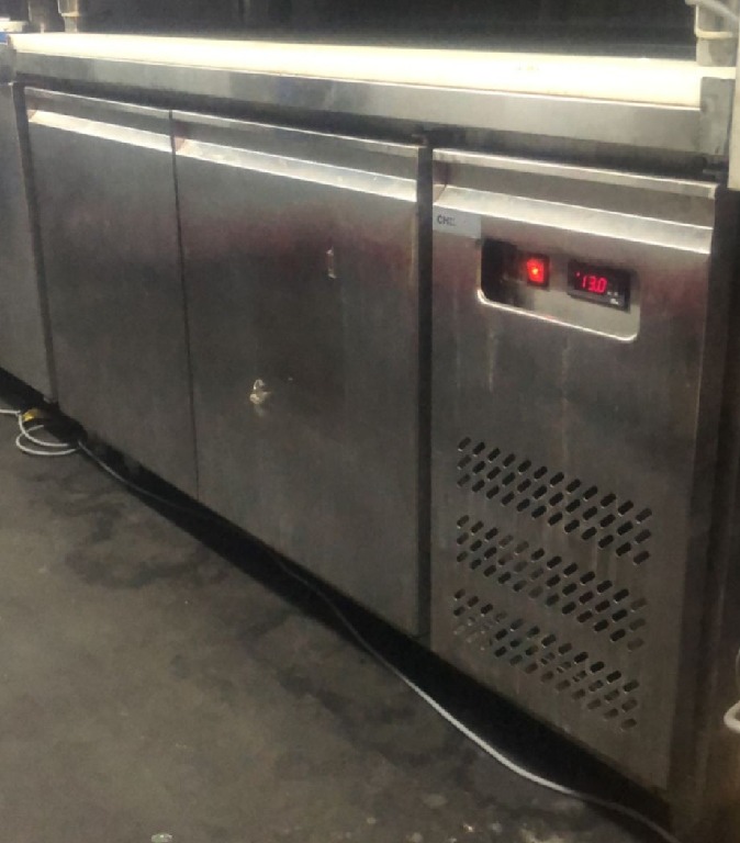 2 Door Counter Chiller [NETT] - Chai & Chai Trading Sdn Bhd
