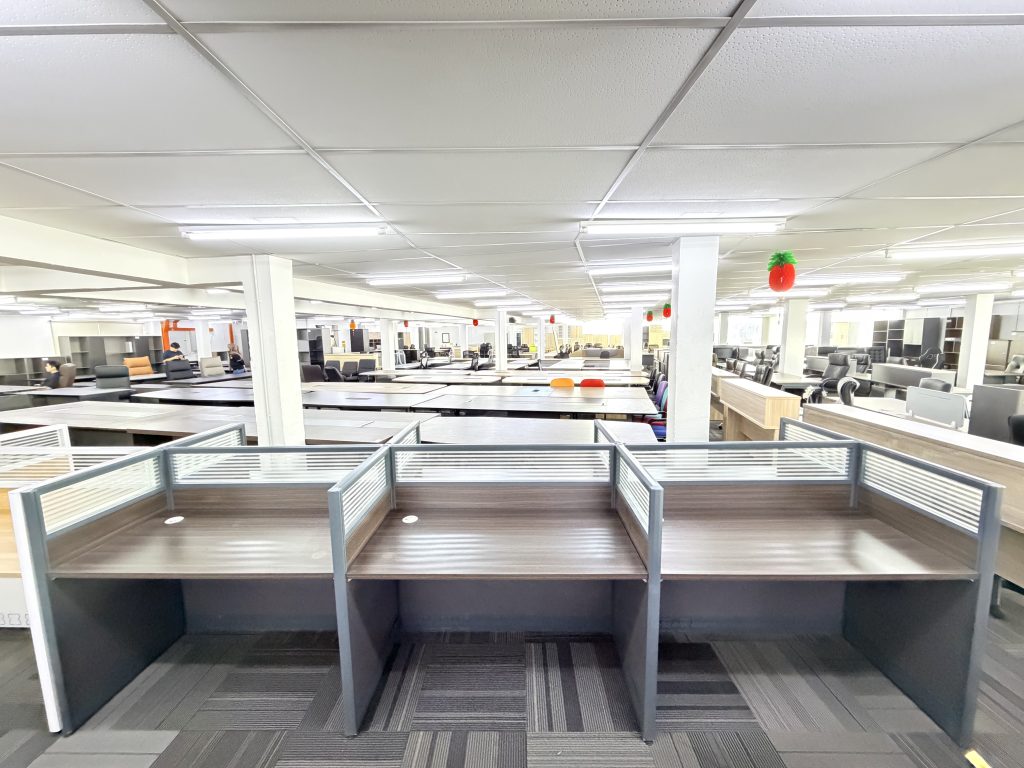 6 Seater Workstation - Chai & Chai Trading Sdn Bhd